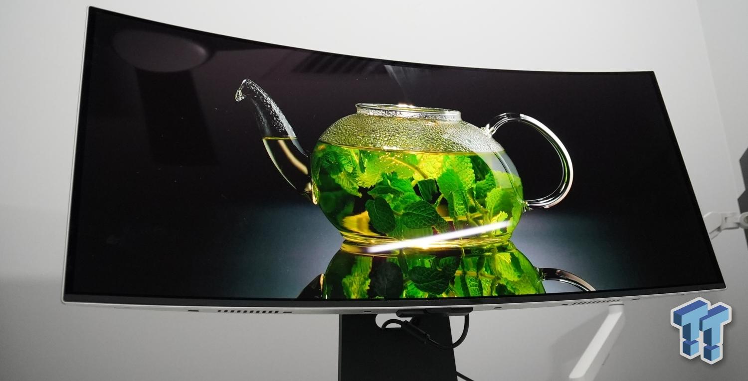 Samsung G8 34-inch QD-OLED Gaming Monitor Review - 175Hz for $900