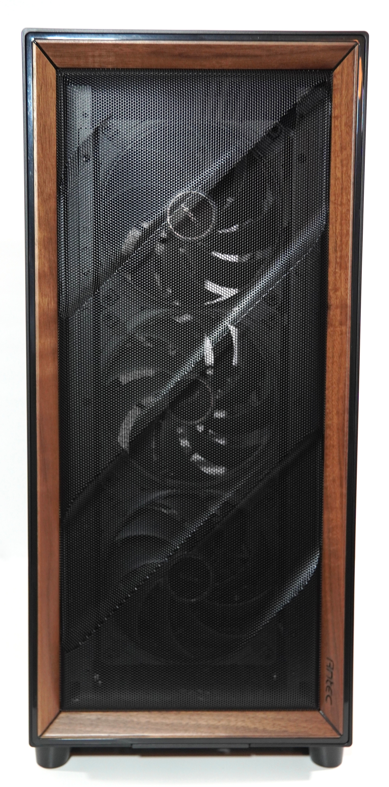 Antec FLUX Pro Full Tower Chassis Review