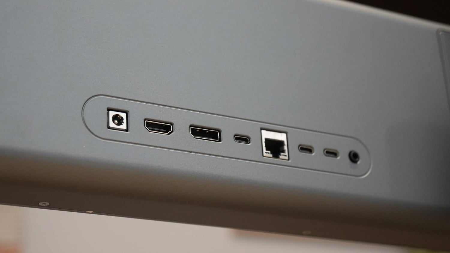 ALOGIC 40-inch Edge Ultrawide Monitor Review - A Productivity Beast for ...