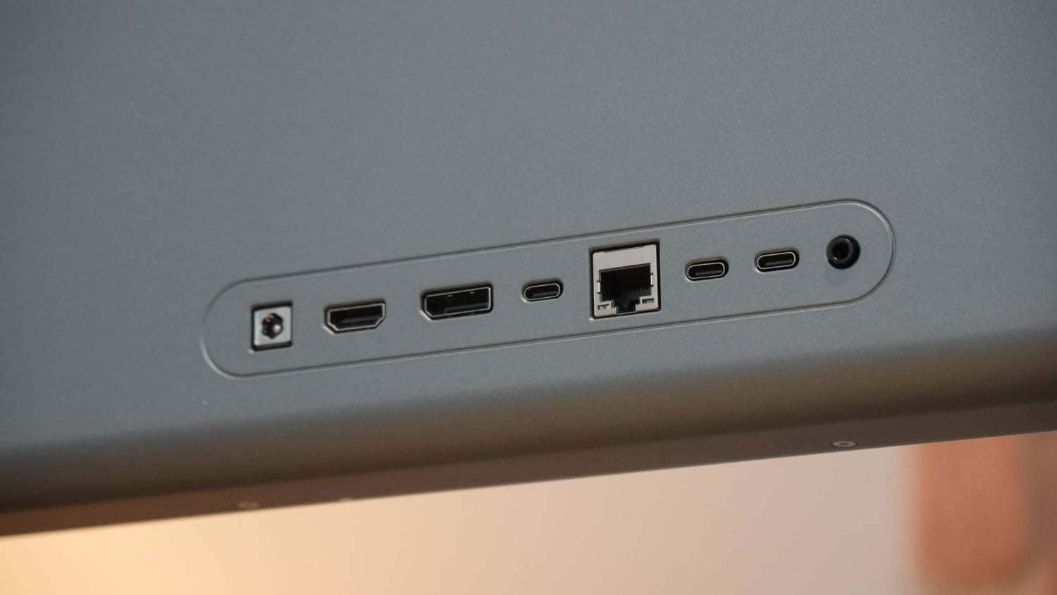 ALOGIC 40-inch Edge Ultrawide Monitor Review - A Productivity Beast for ...