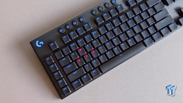 Logitech G915 X LIGHTSPEED Wireless Gaming Keyboard Review - A Classic ...