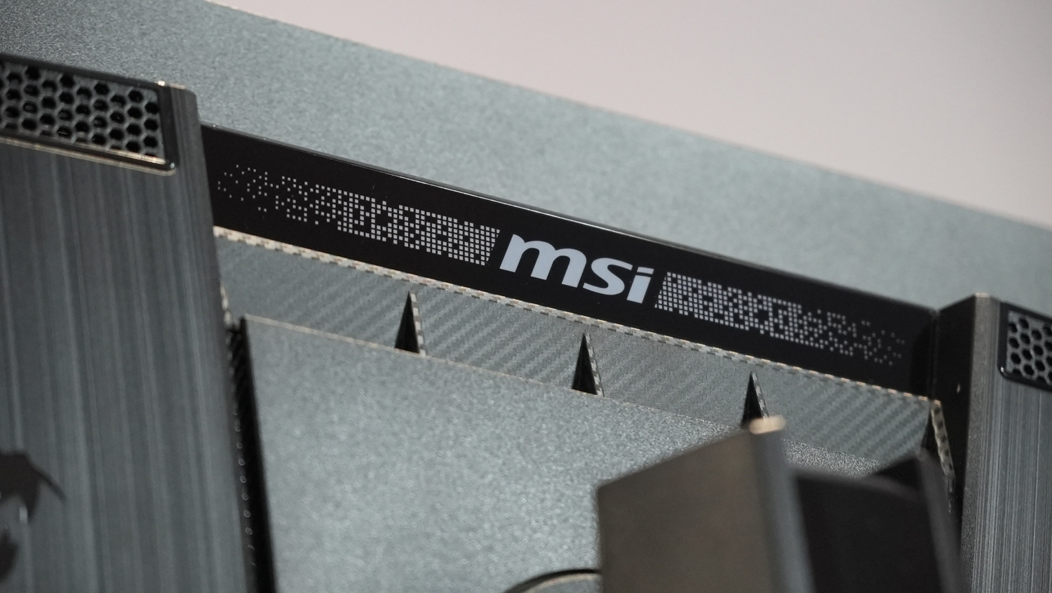 MSI MAG 272QP QD-OLED X50 Gaming Monitor Review: 500Hz = Godly Gaming