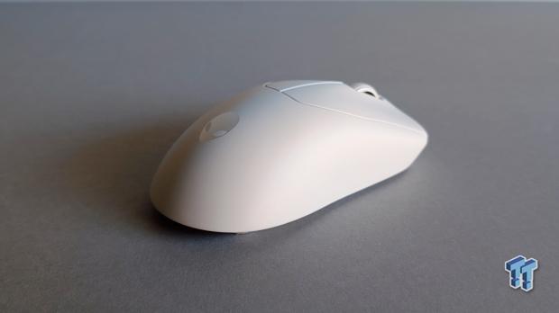 alienware wireless mouse white