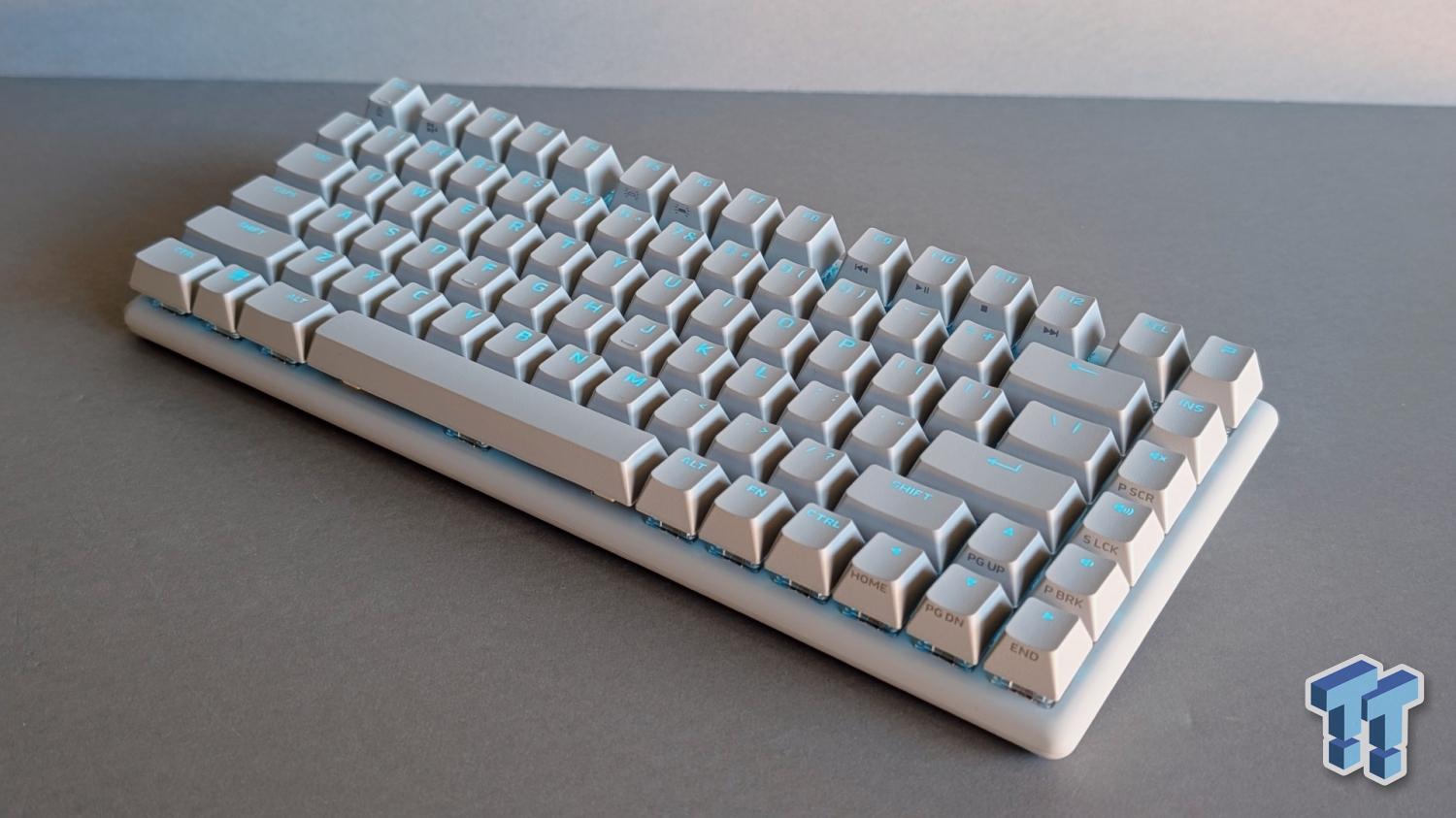 Alienware Pro Wireless Gaming Keyboard Review - Best-in-Class RGB meets ...