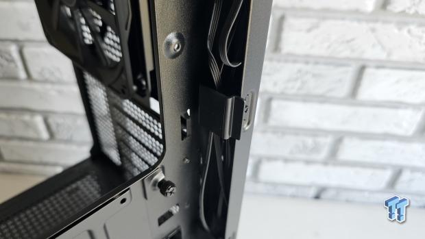 Antec Flux SE Mid-Tower Chassis Review