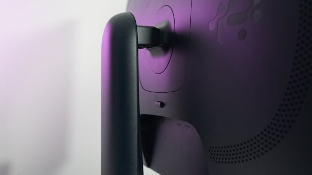 Alienware AW2725DM Gaming Monitor Review - 27-inch 1440p at 180Hz for $220