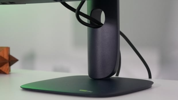 Alienware AW2725DM Gaming Monitor Review - 27-inch 1440p at 180Hz for $220