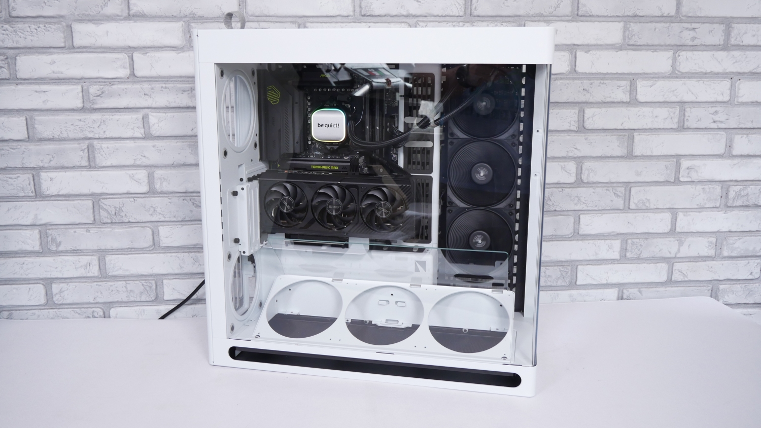 HAVN HS 420 VGPU Mid-Tower Chassis Review