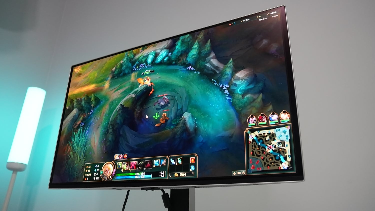 Samsung 27-inch Odyssey OLED G6 (G60SF) Gaming Monitor Review - 1440p (QHD) at 500Hz for $999