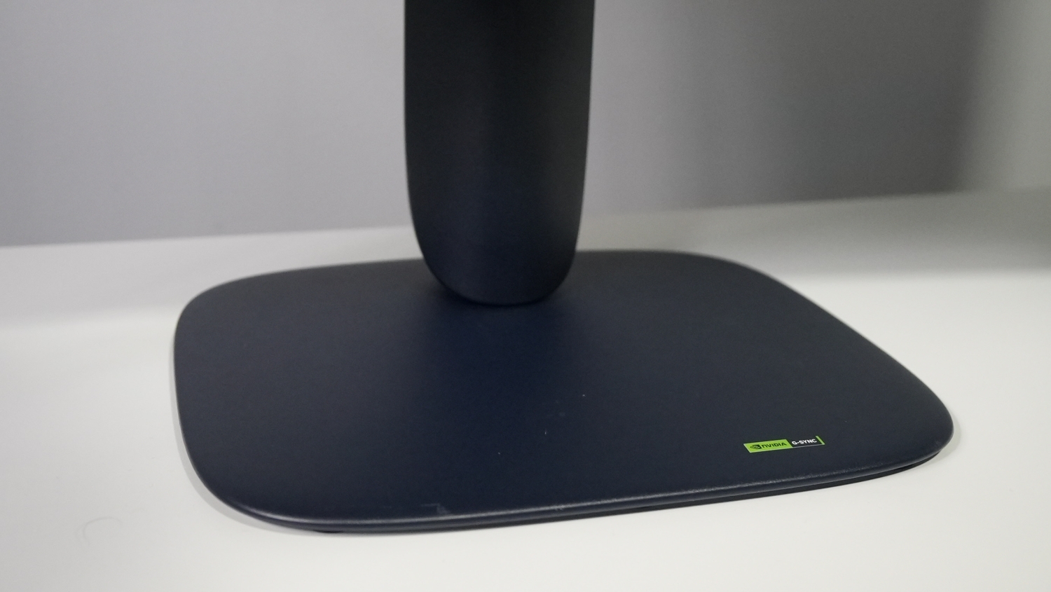 Alienware AW3425DW Gaming Monitor Review - 34-inch 240Hz QD-OLED for $800