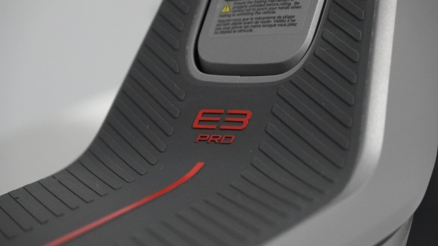 Segway Ninebot E3 Pro Review - Comfort, Range, and Tech in One Package