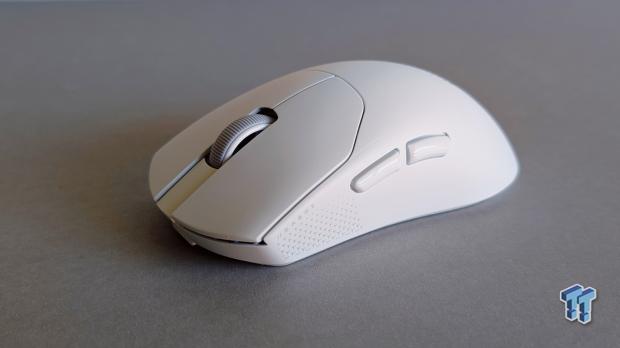 Corsair SABRE v2 PRO Ultralight Wireless Gaming Mouse Review ...