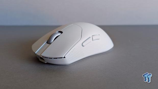 Corsair SABRE v2 PRO Ultralight Wireless Gaming Mouse Review ...