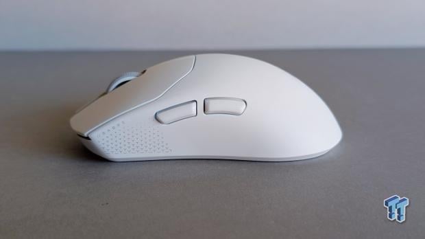 Corsair SABRE v2 PRO Ultralight Wireless Gaming Mouse Review ...