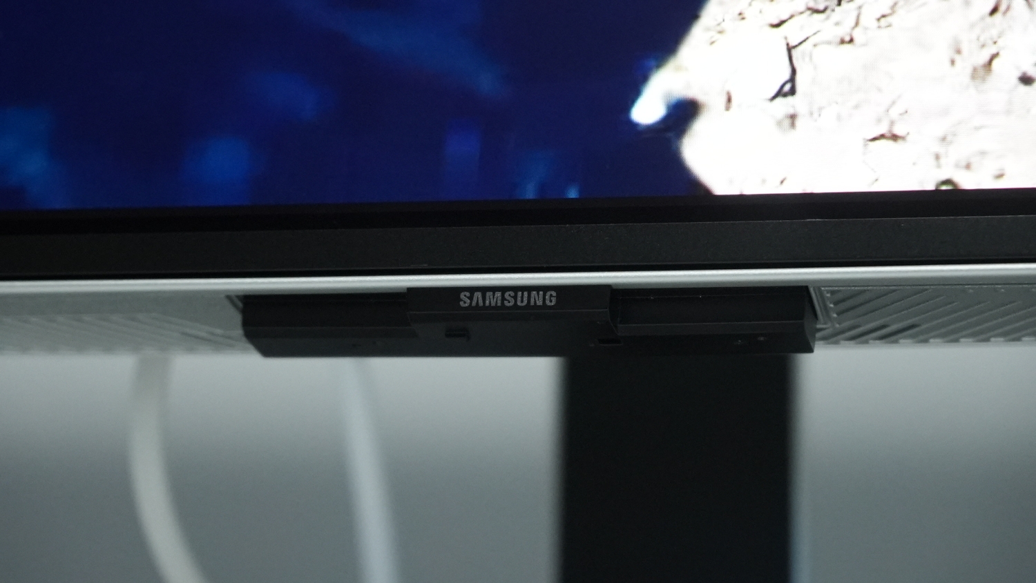 Samsung Odyssey G8 Gaming Monitor Review - It's More Than Just High-End ...