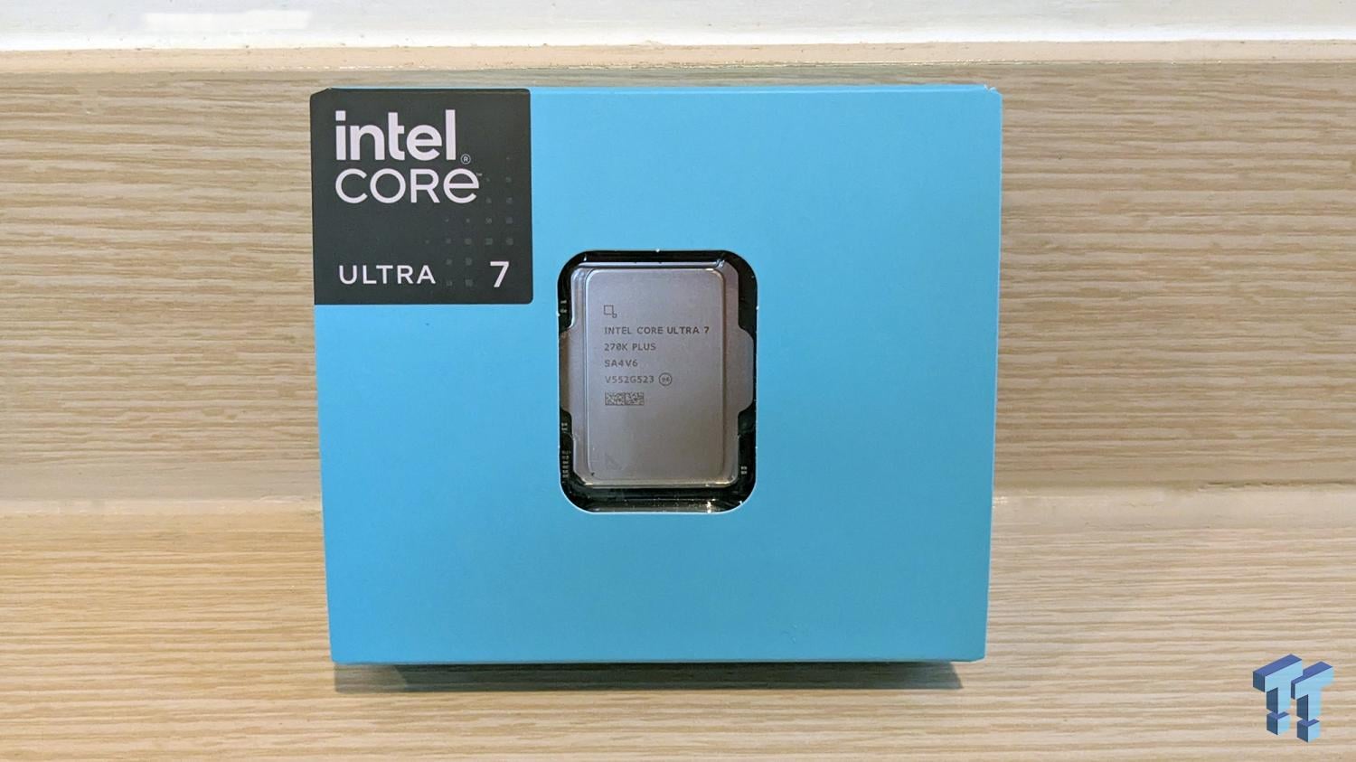 Intel Core Ultra 7 270K Plus CPU Review - The 285K is now obsolete