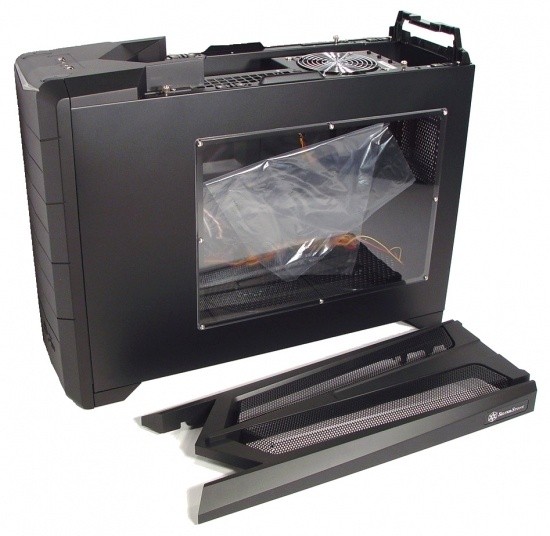 SilverStone Raven RV02-BW Case