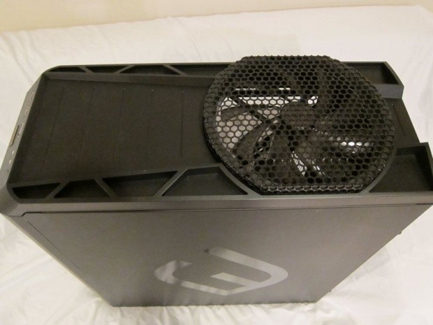 V3 Avenger Core i7 930 Gaming Desktop PC