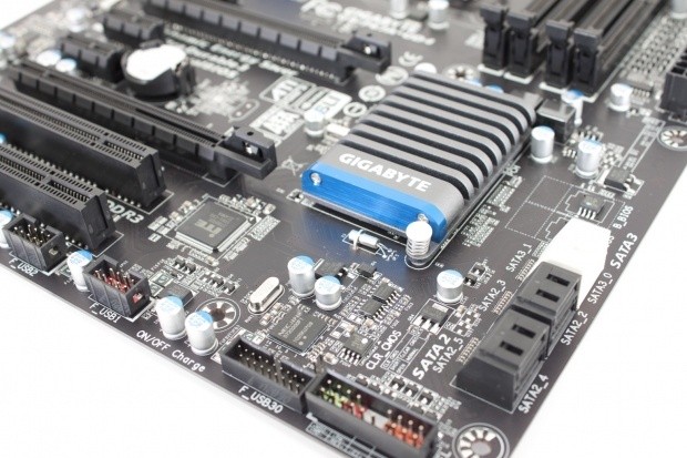 GIGABYTE P67A-UD4 (Intel P67 Express) Motherboard Review
