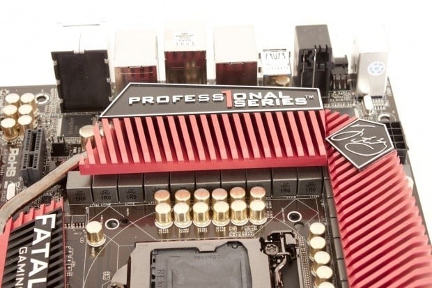 Un instant, s'il vous plaît…