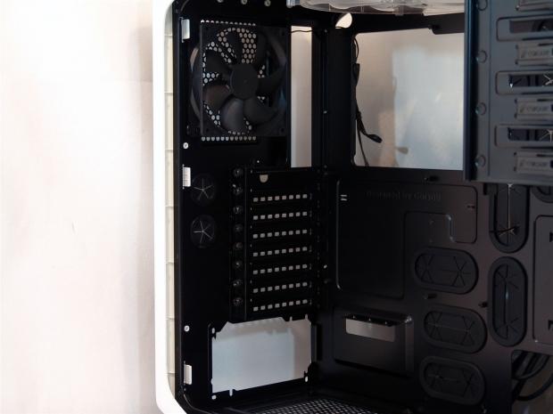 Corsair White Graphite Series 600T Mid Tower Case Review