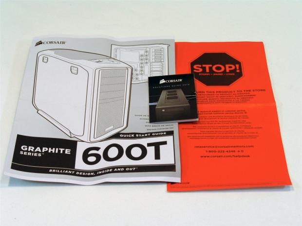 Corsair White Graphite Series 600T Mid Tower Case Review