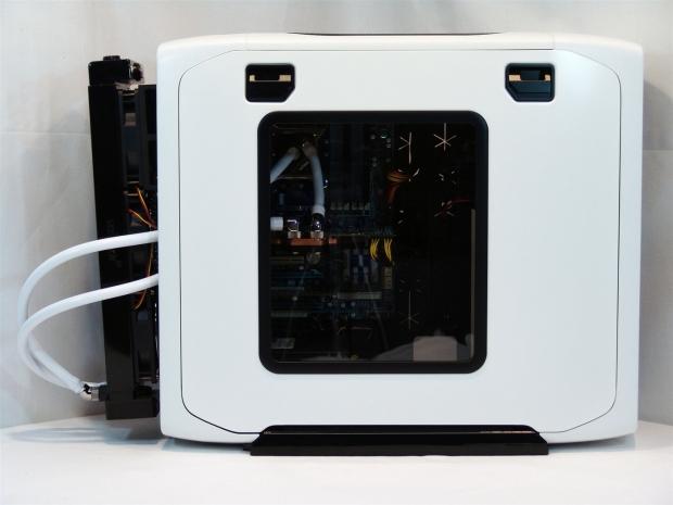 Corsair White Graphite Series 600T Mid Tower Case Review