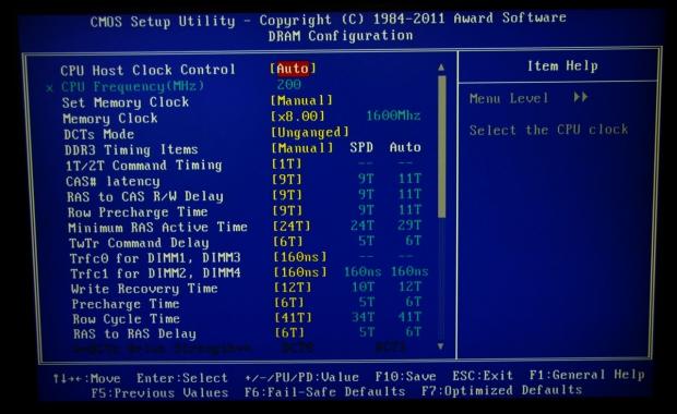 GIGABYTE GA-990FXA-UD5 (AMD 990FX) Motherboard Review