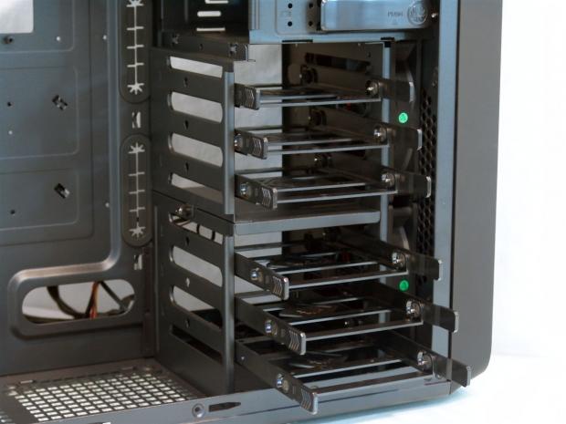 BitFenix Raider Mid-Tower Chassis Review