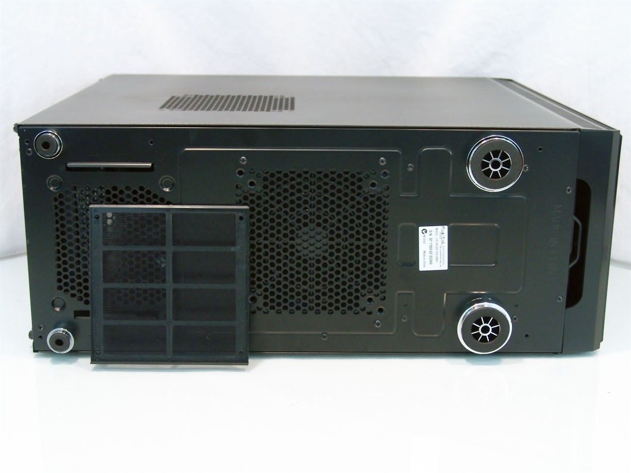 Fractal Design Define R3 USB 3.0 Black Pearl Mid-Tower Chassis Review ...