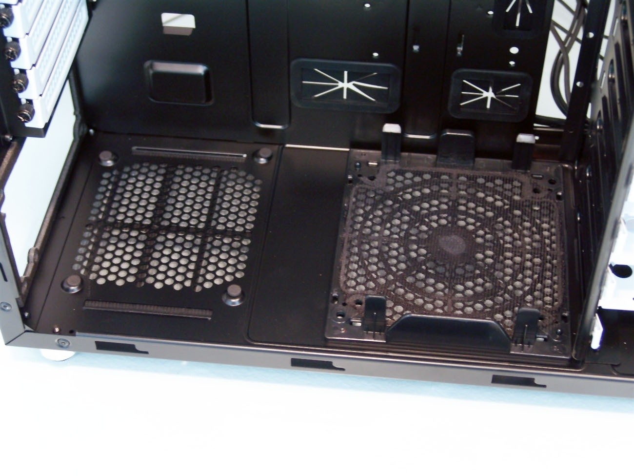 Fractal Design Define R3 USB 3.0 Black Pearl Mid-Tower Chassis Review ...