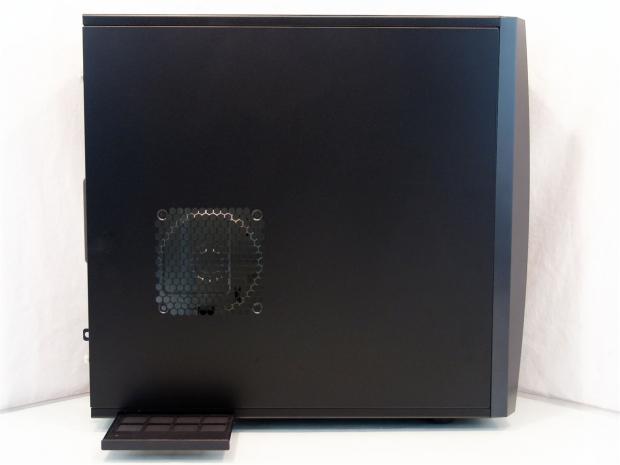 Antec Three Hundred Two Mid-Tower Chassis Review