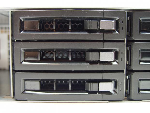 QNAP TS-EC1279U-RP Rack Mount 10GbE NAS Review