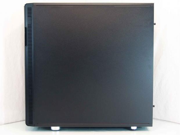 Fractal Design Define XL R2 Black Pearl Full-Tower Chassis Review