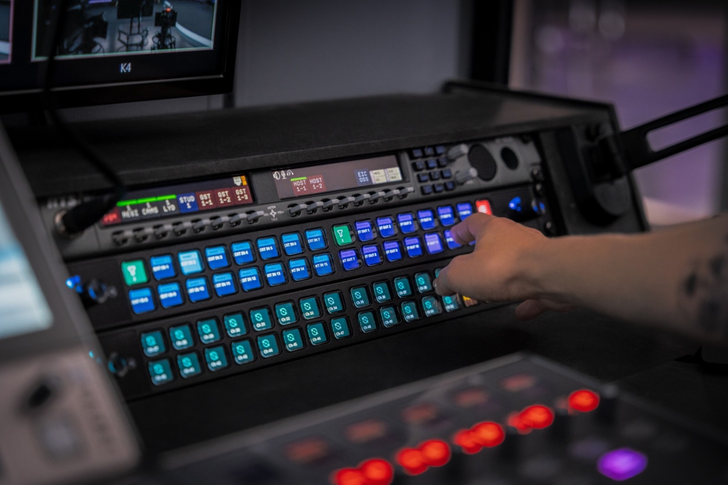 Elgato unleashes gigantic new Stream Deck Studio rackmount unit for pro ...