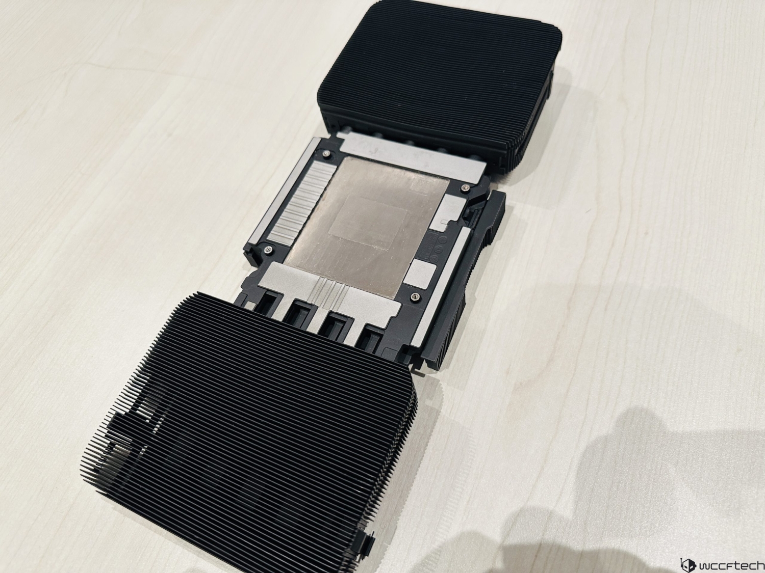 NVIDIA's new GeForce RTX 50 Founders Edition thermal solution teardown ...