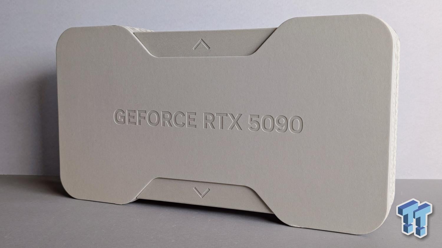 GeForce RTX 5090 Founders Edition unboxing - a thing of beauty