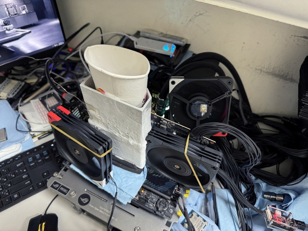ASUS GeForce RTX 5090 overclocked: 3.5GHz GPU, 34Gbps GDDR7 memory ...