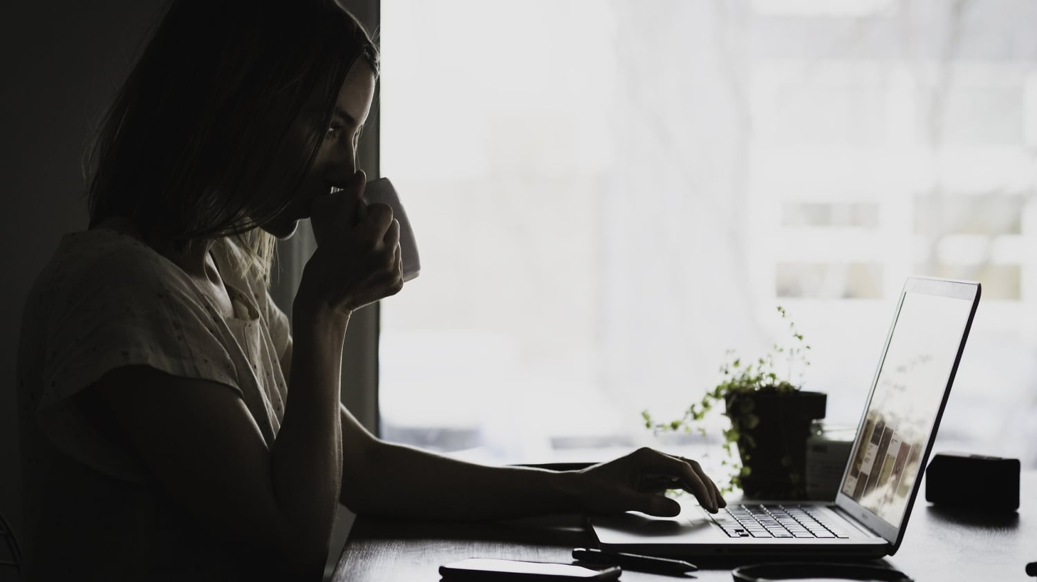 Think Notepad is Bloatpad now? Microsoft's new lightweight text editor ...