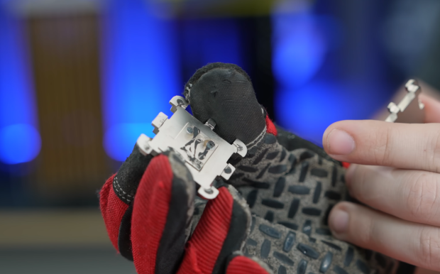 User gets fake AMD Ryzen 7 9800X3D with no CCDs or I/O die on its ...