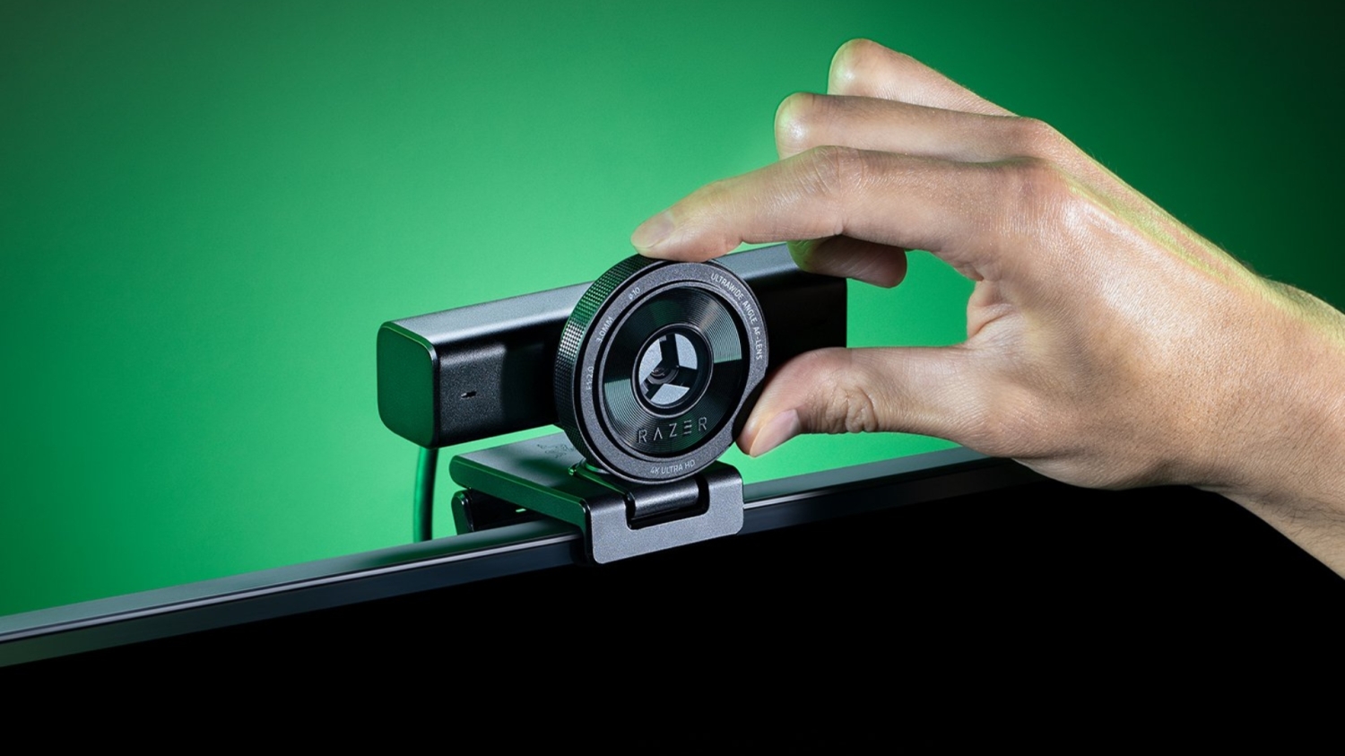 Razer's new Razer Kiyo V2 webcam combines 4K capture with AI-powered features for creators