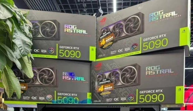 Check out this Battlestation with 4 x ASUS ROG Astral RTX 5090 cards ...