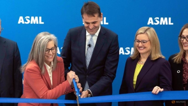 ASML opens new EUV machine training center in the US, will train 1000 ...