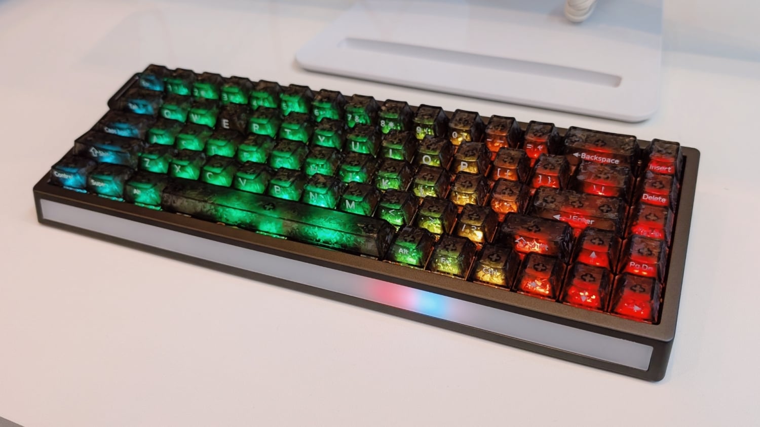 MSI's new 8K wireless gaming keyboard has the most impressive magnetic ...