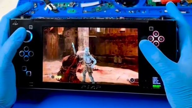 Redditor makes a handheld PS4 and it's a thing of beauty - with one ...
