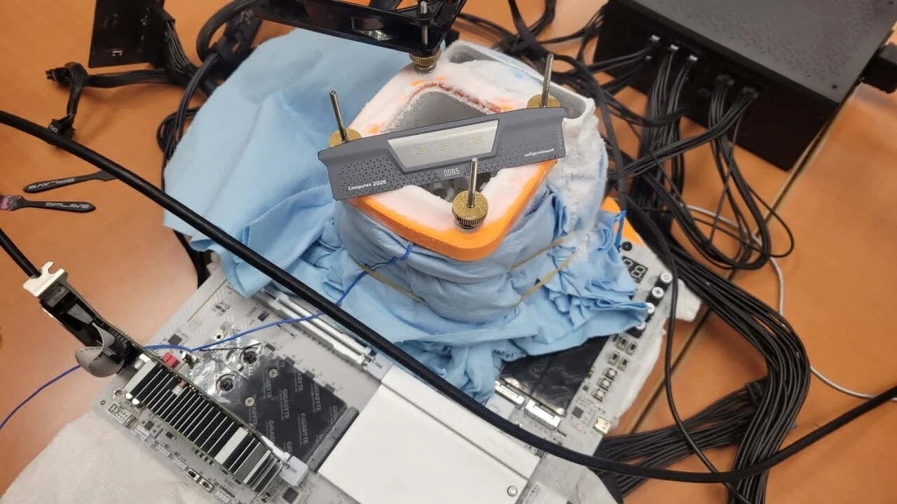 GIGABYTE claims a DDR5 world record for hitting 13556 MT/s at Computex 2026