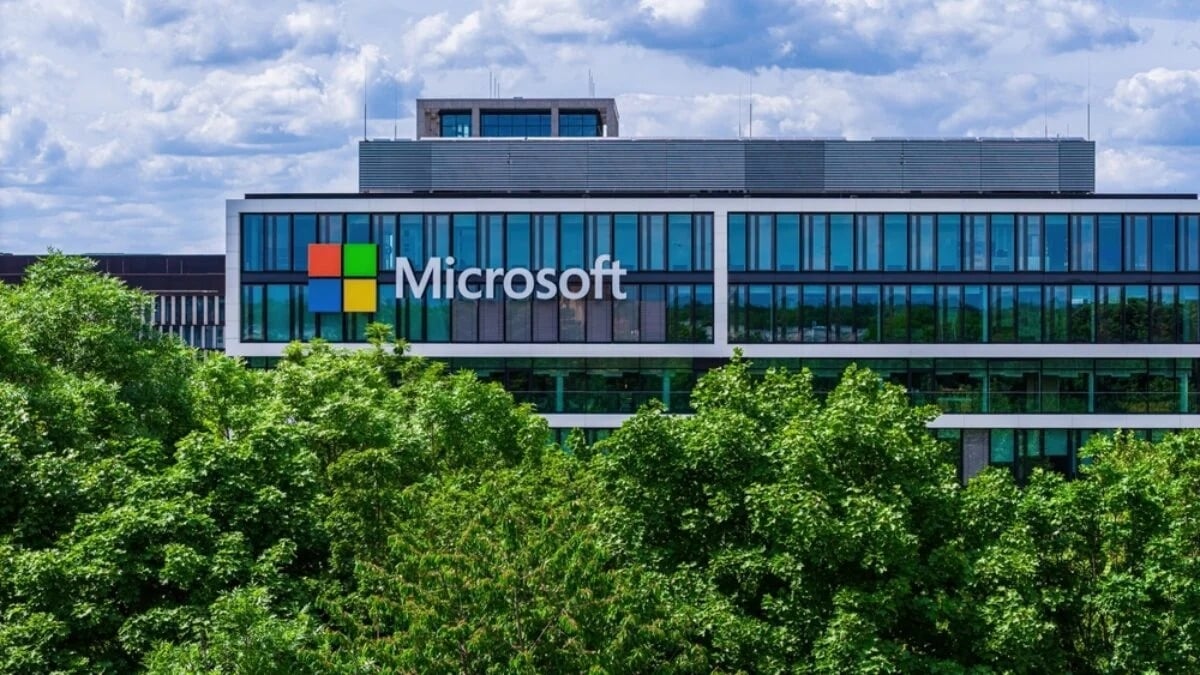 Microsoft is reportedly cutting hundreds of Azure jobs in China for the ...