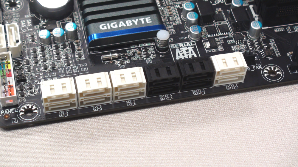 GIGABYTE AMD 990FX, Z68 Gaming and X79A-UD3 mobos detailed