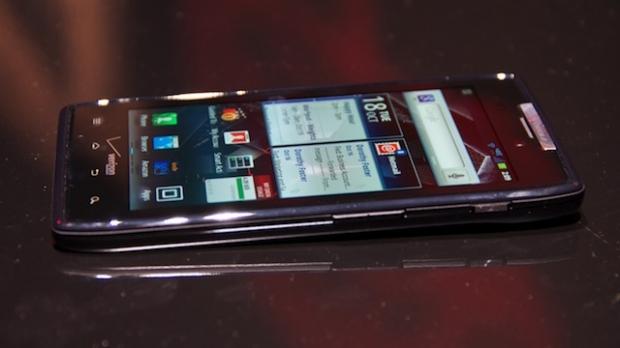 Motorola Droid RAZR, the worlds thinnest smartphone, also splashproof