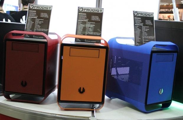 BitFenix introduce Prodigy, mini-ITX with handles and good looks